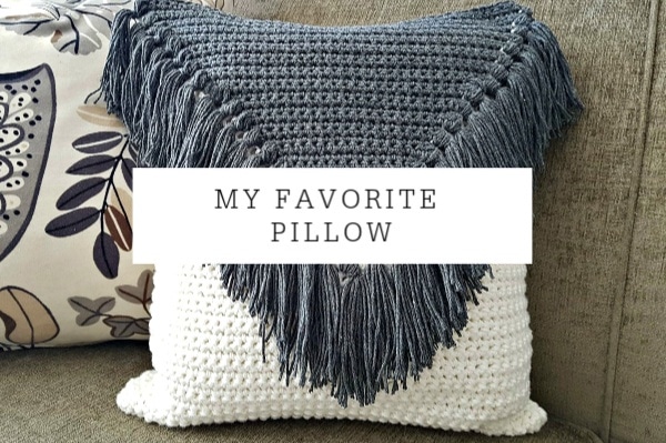 My Favorite Pillow | Crochet Pattern | Sincerely pam